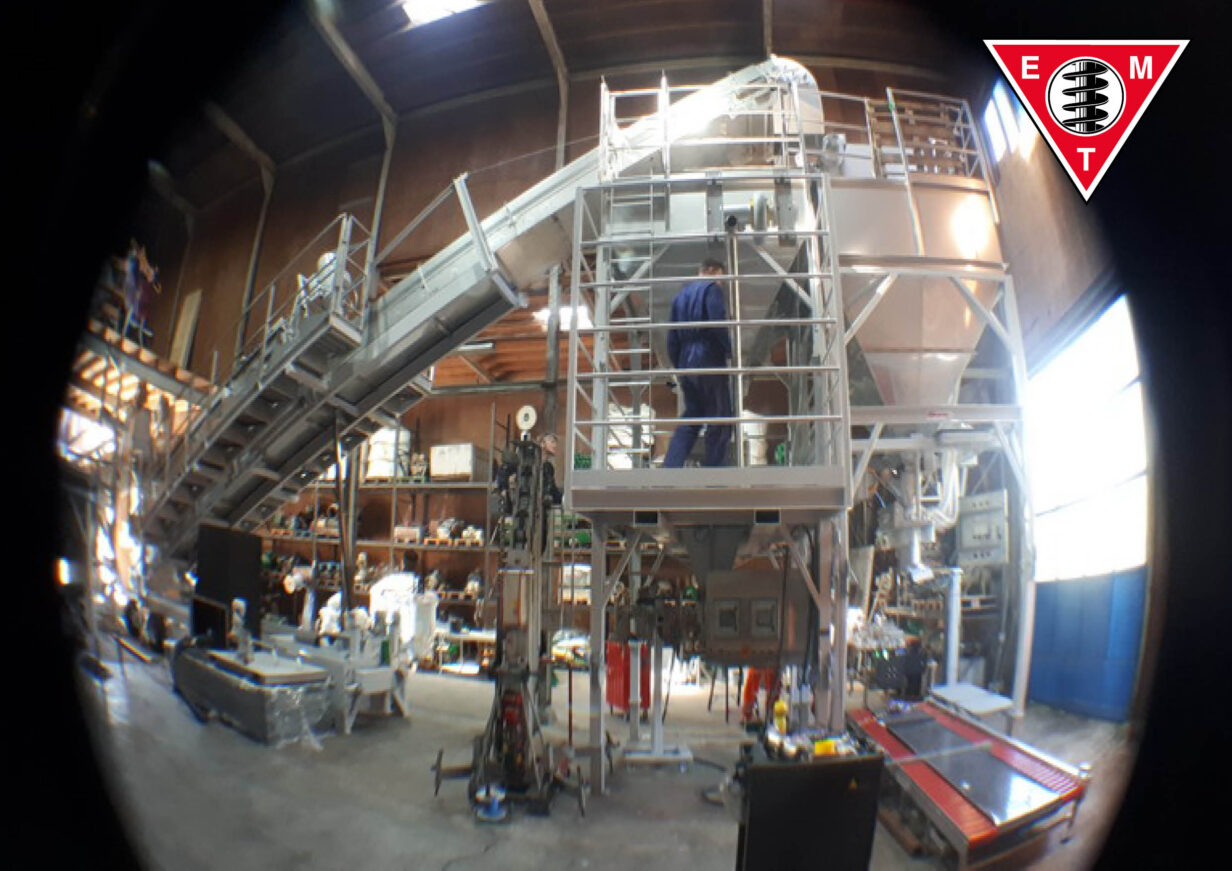 Portable Coating with Conveyor and Bypass - EMT - Products